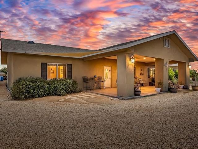 2143 E Willow Dr, Mohave Valley, AZ 86440