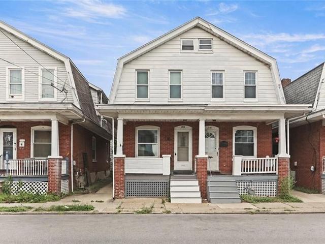 2143 Hay St, Wilson, PA 18042