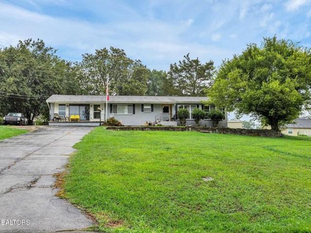 2143 S Shore Acres Rd, Soddy Daisy, TN 37379