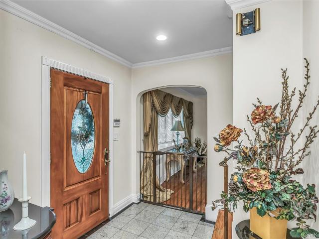 214 0 rd Avenue