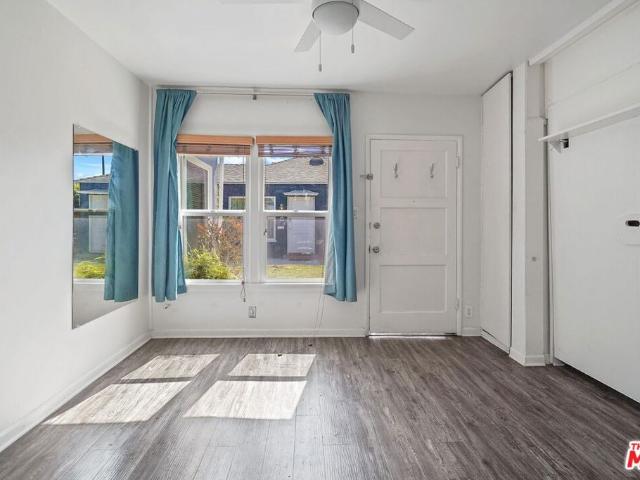 214 6th Avenue