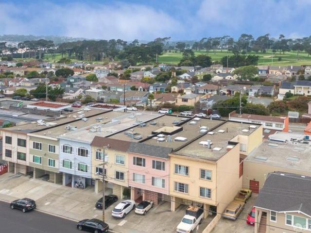 214 88th St, Daly City, CA 94015