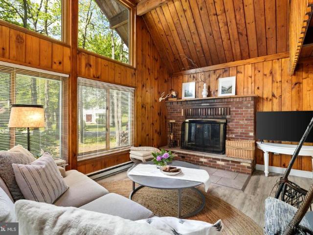 214 Coach Road
