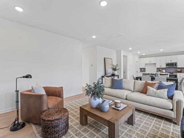 214 Conger Dr