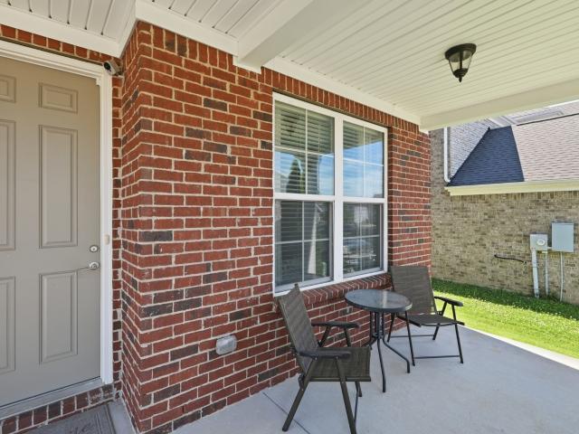 214 Campbell Cir