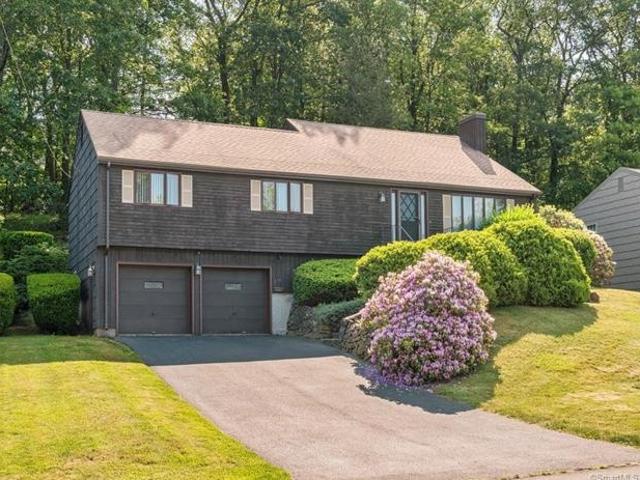 214 Candlewyck Dr, Newington, CT 06111