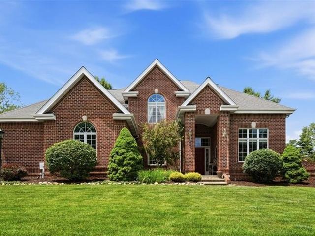 214 Cashmere Ct, Cranberry Township, PA 16066