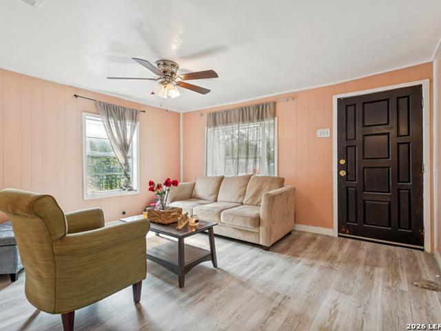 214 Castroville