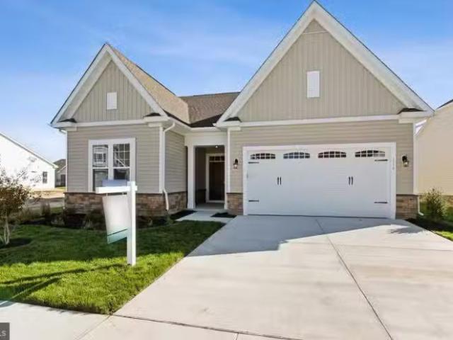 214 Crestview Ridge Dr, Bristow, VA 20136 MLS VAPW2091742