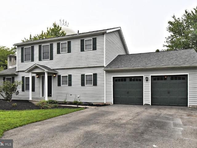 214 Crest Drive