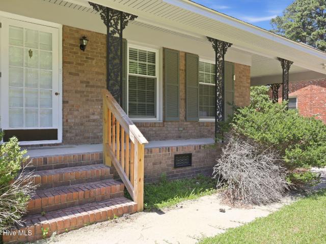 214 Crestline Boulevard