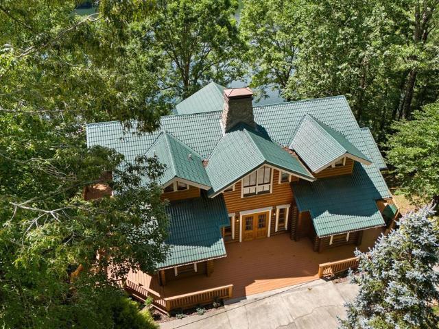 214 Cross Creek Trail
