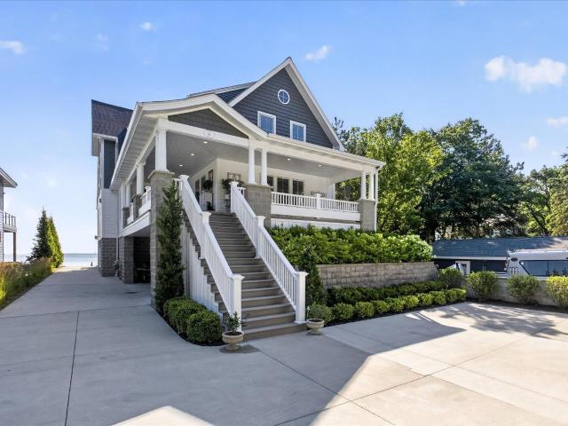 214 Athlone Beach