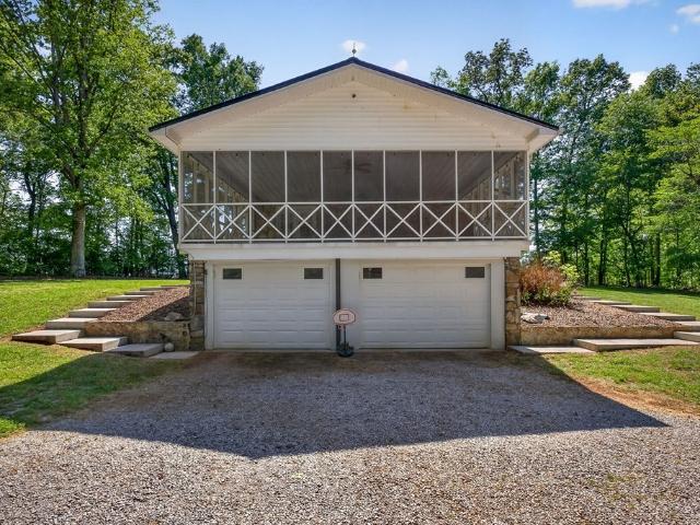 214 Boyd Creek Rd