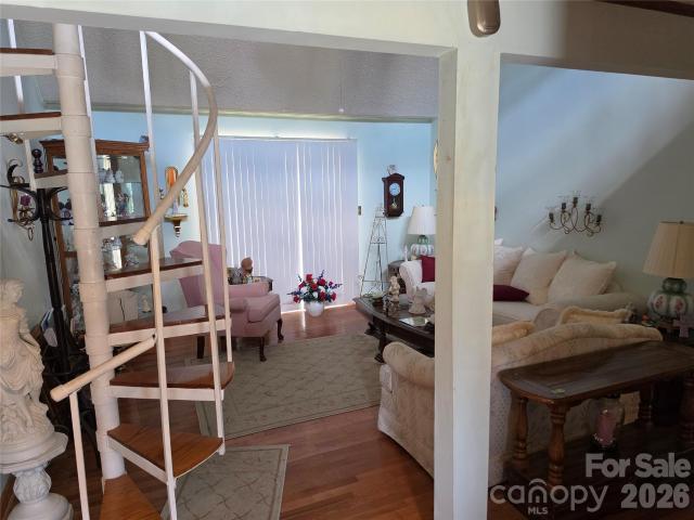 214 Big Bear Boulevard