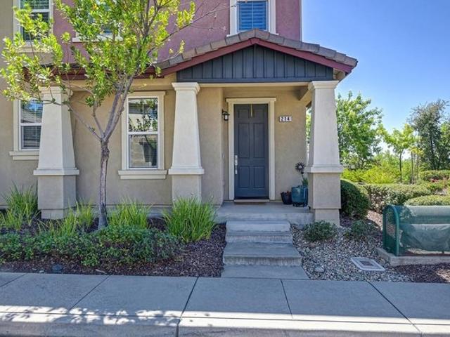 214 Blossom Rock Ln Unit 38, Folsom, CA 95630