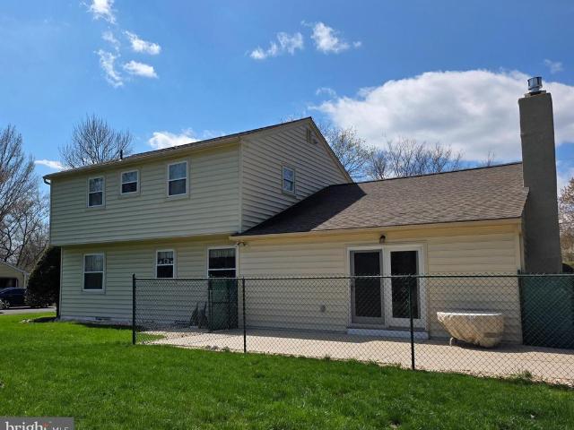 214 Brookside Circle