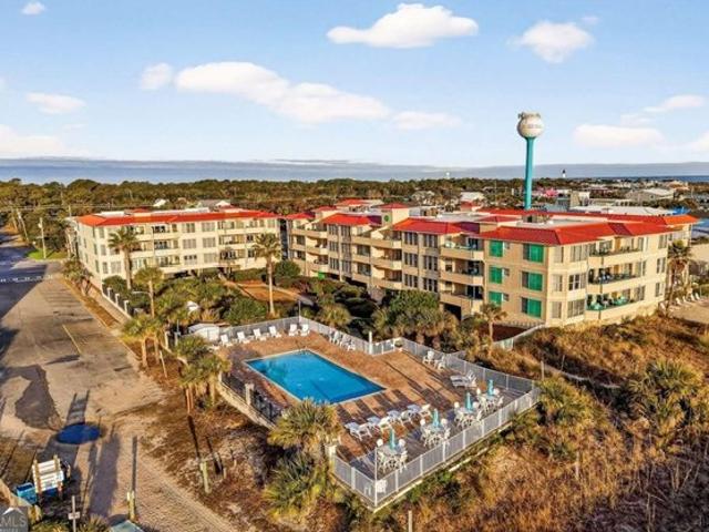 214 Butler Ave Unit 204, Tybee Island, GA 31328