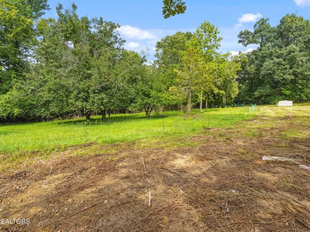 214 Doc Norton Rd