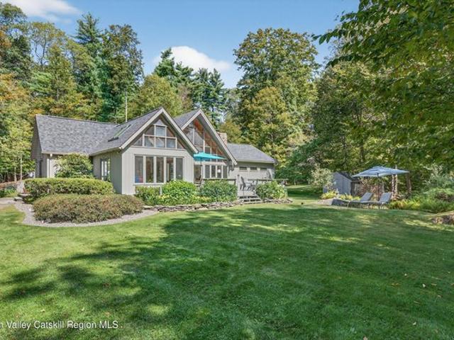 214 Doman Rd, Freehold, NY 12431