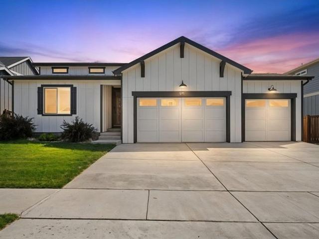 214 Dorothy Dr, Berthoud, CO 80513