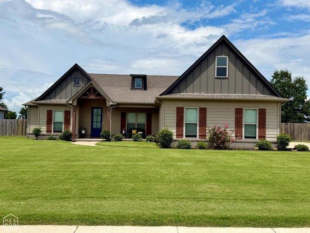 214 Delta Pointe Dr, Crawfordsville, AR 72327