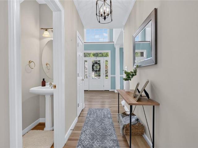 214 Denise DR