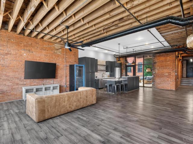214 E 14th Street
