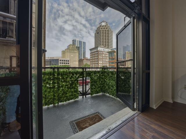 214 E Travis St, Unit 205, San Antonio, TX 78205 | MLS #1958 | Compass