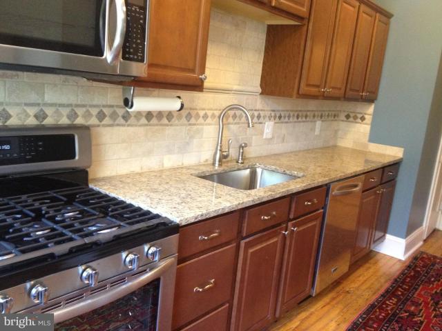 214 E University Pkwy, Baltimore, MD