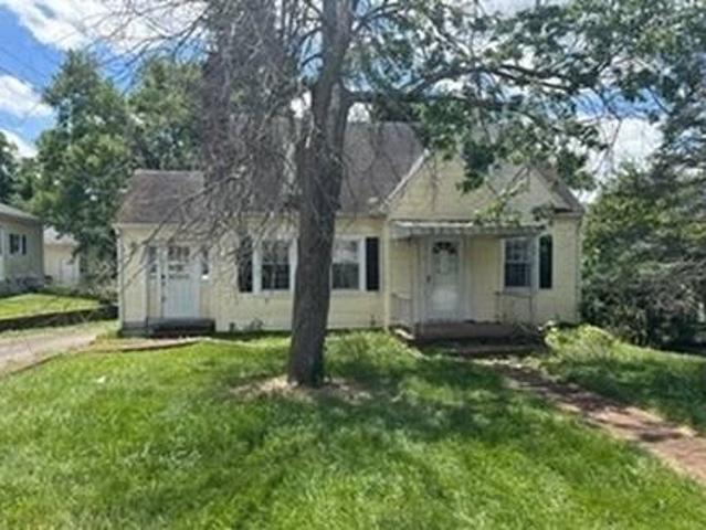 214 E Virginia Ave, Springfield, KY 40069