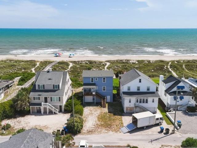 214 E Boardwalk Blvd, Atlantic Beach, NC 28512