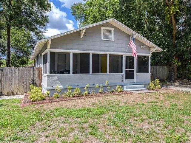 214 E Cluster Ave, Tampa, FL 33604