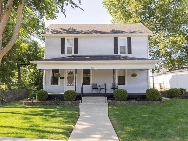 214 E South St, Winchester, IN 47394