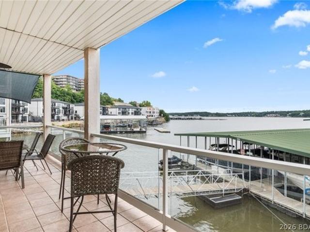 214 Emerald Bay Dr Unit 1A, Lake Ozark, MO 65049