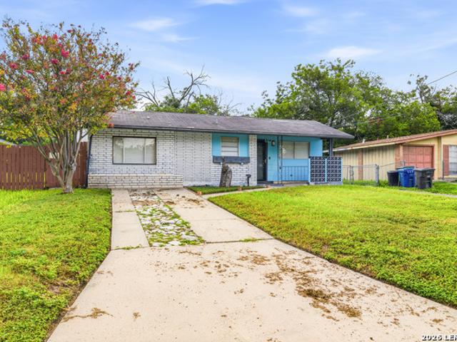 214 Earlyway Dr