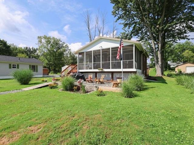 214 Fire Lane 16, Cato, NY 13033