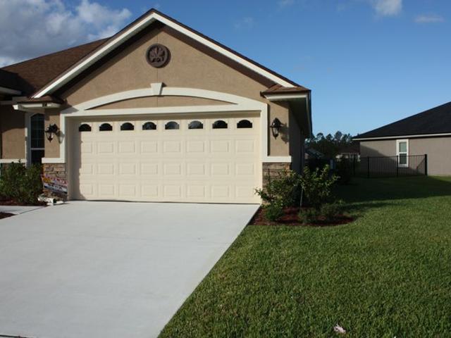 214 Flora Lake Cir, Saint Augustine, FL 32095
