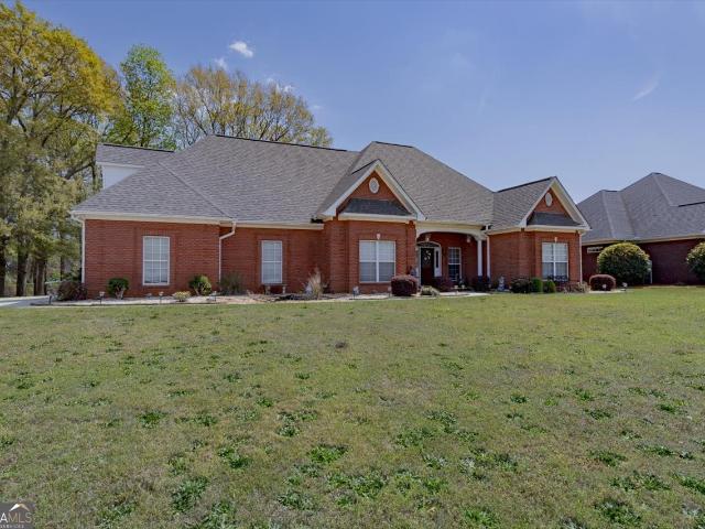 214 Knob Hill Drive