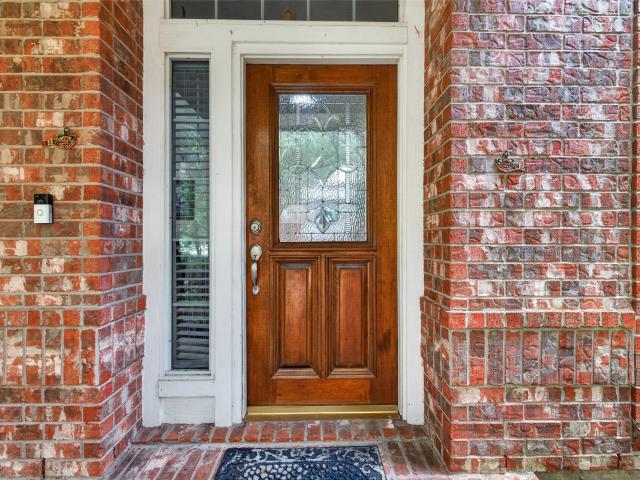 214 Kentwood Ridge Court
