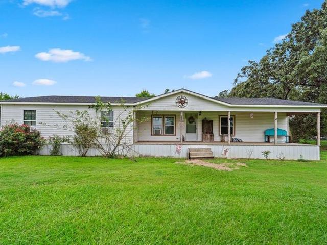 214 Harris Ln, Yantis, TX 75497
