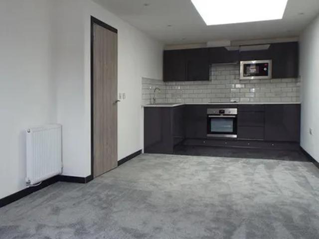 214 Heeley Road, Stirchley, B29 6EN, United Kingdom | 2 bed apartment for rent #137168029 | Rentberry