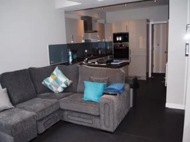 214 Heeley Road, Stirchley, B29 6EN, United Kingdom | 7 bed house for rent #164420995 | Rentberry