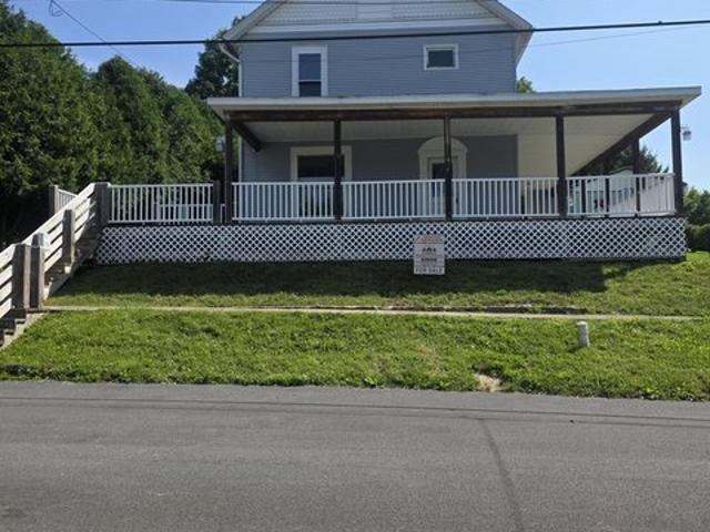 214 Hill St, Reynoldsville, PA 15851