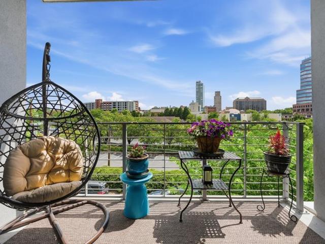 214 Hunt St Apt 311, Durham, NC 27701