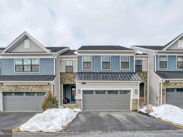 214 Iris Ln, Chester Springs, PA 19425