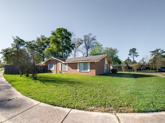 214 Julie Cir, Oakdale, LA 71463 | MLS #SWL26001 | Compass