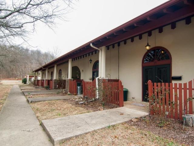 214 Old Hickory Blvd # 131