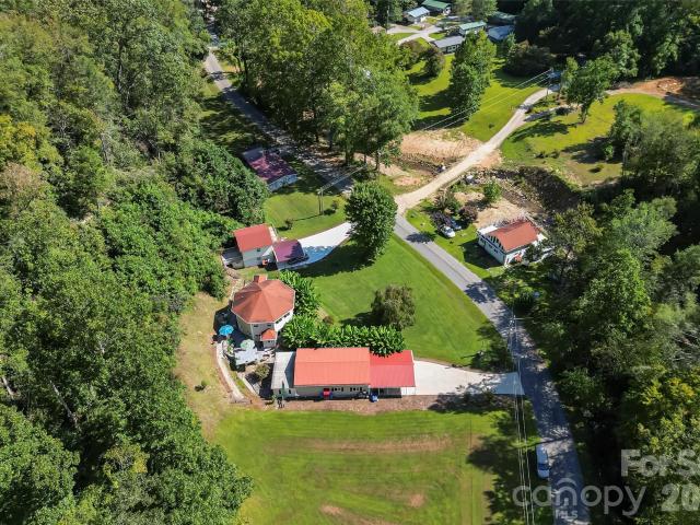 214 Locust Cove Rd, Marion, NC 28752 | MLS #4300 | Compass