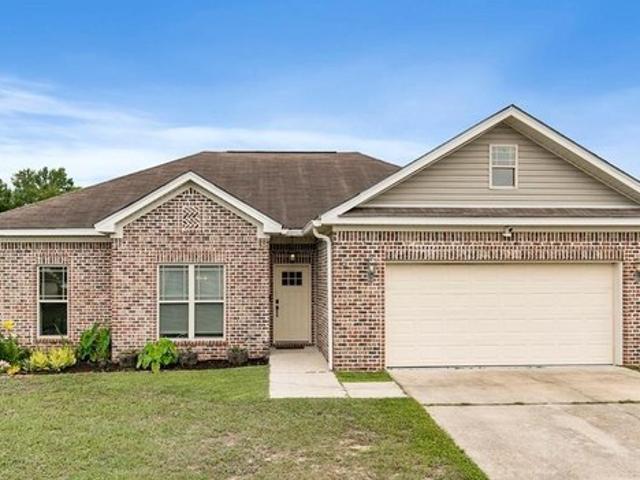 214 Lace Dr, Dothan, AL 36301